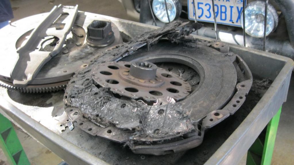 Da li znate kako funkcioniše kvačilo u automobilu i koje sve primene ...